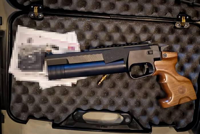 Gun smugglers behind mail order service arrested in Poland and the ...