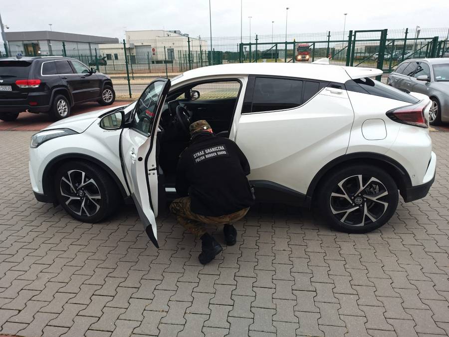 Operation Mobile 6 puts the brakes on car thieves – Europol supports ...