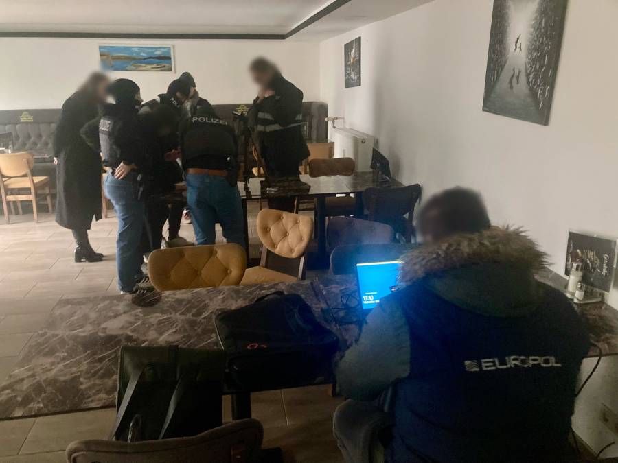 25 arrests in EU-wide operation against Syrian migrant smuggling ...