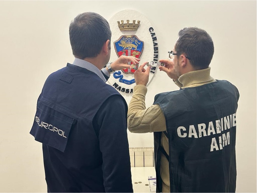 Mint shop for counterfeit euro coins dismantled in Italy – Italian ...