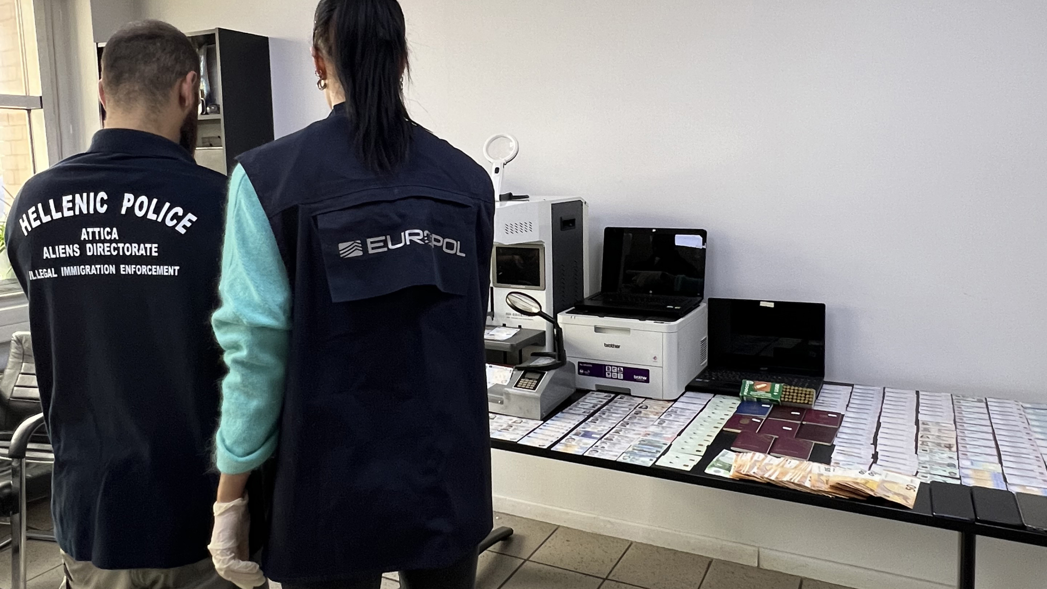 Almost 5 000 false identity documents seized in Greece – Europol ...